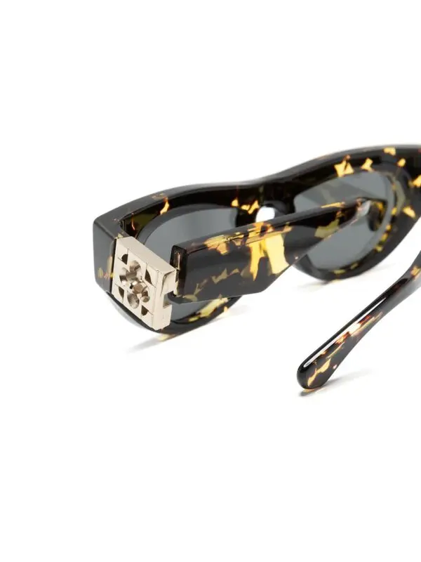 Burberry Cat-eye Sunglasses