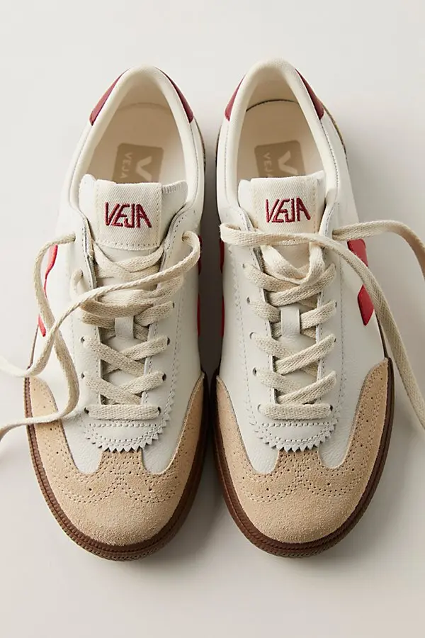 VEJA Volley Suede Sneakers - White/perkin Bark