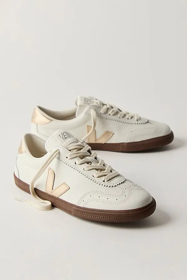 VEJA Volley Suede Sneakers - White/platine/bark