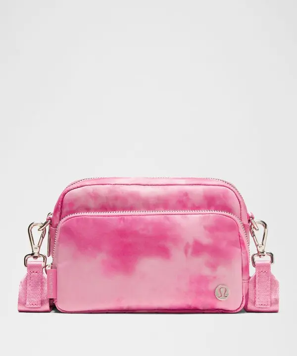 Lululemon Everywhere Crossbody Bag 2l - Smoothie Print Strawberry Multi/candy Cloud/silver
