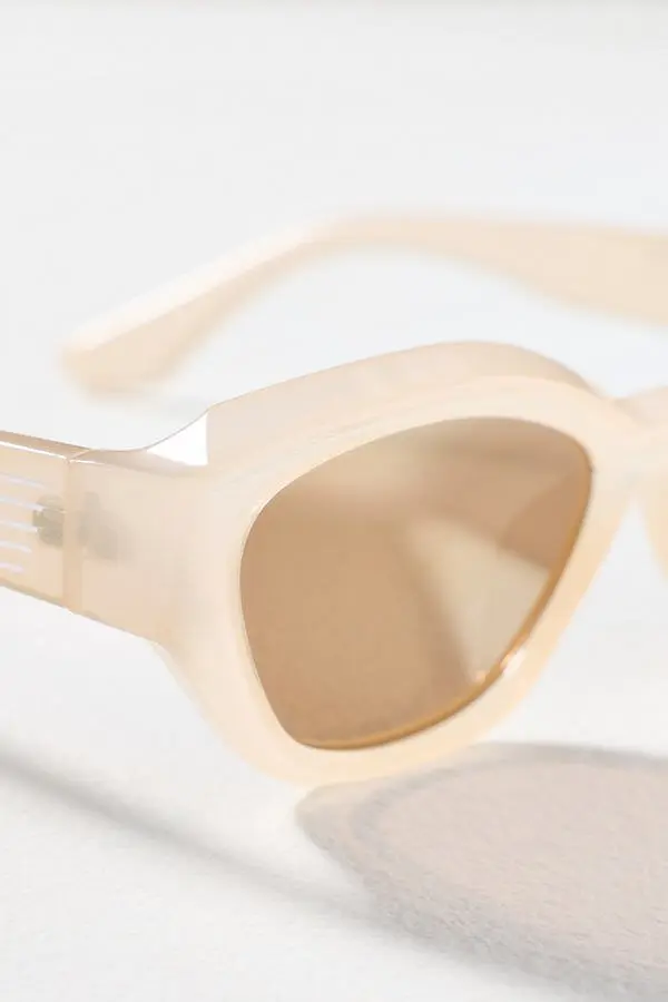I-Sea Canadian Cat-Eye Sunglasses In Eggshell - 27% Off 