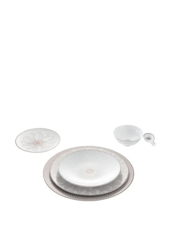 Christofle Malmaison Impériale Dessert Plate
