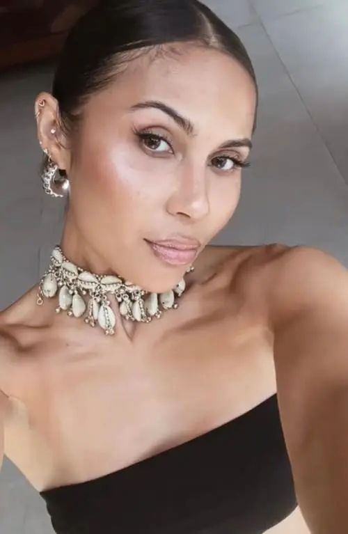 CHILD OF WILD Lakshmi Shell Choker