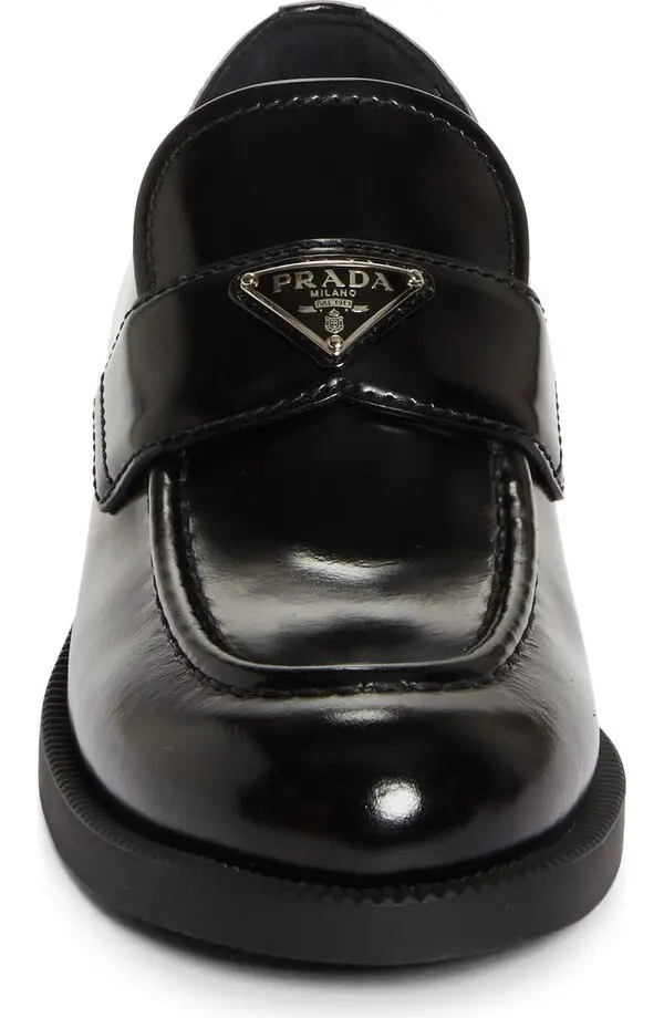 Prada Patent Leather Loafer - Nero
