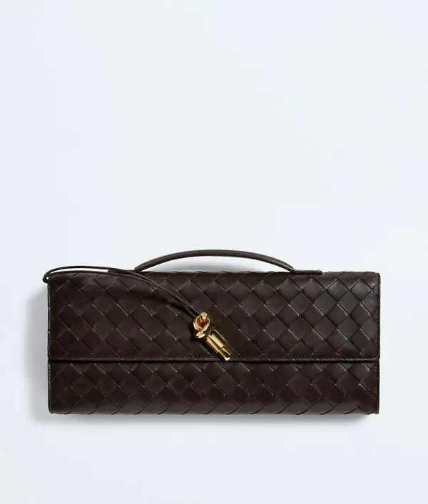 Bottega Veneta Andiamo Clutch - Fondant