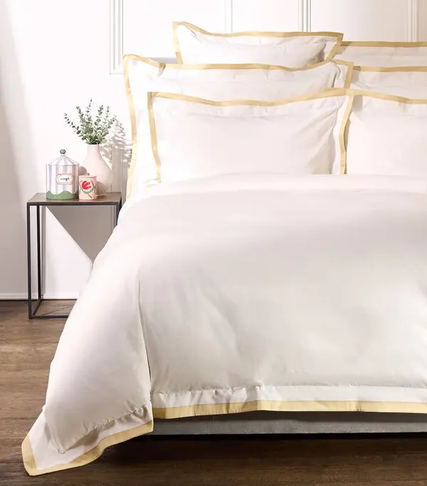 CELSO DE LEMOS Hella King Duvet Cover - Neutral