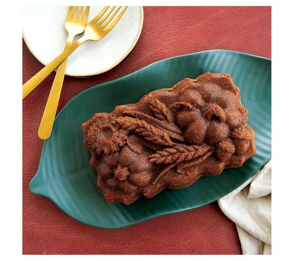 NORDICWARE Sunflower & Pumpkin Loaf Pan & Keeper Set