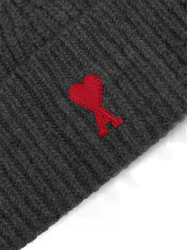 AMI Paris De Coeur Beanie - Grey