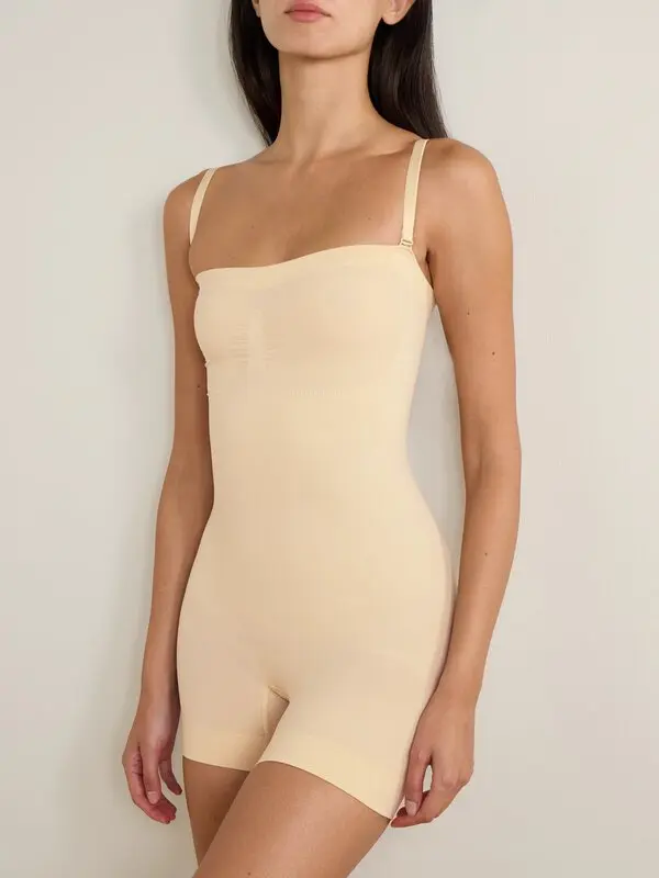 SKIMS Seamless Sculpt Strapless Shortie Bodysuit - Neutrals