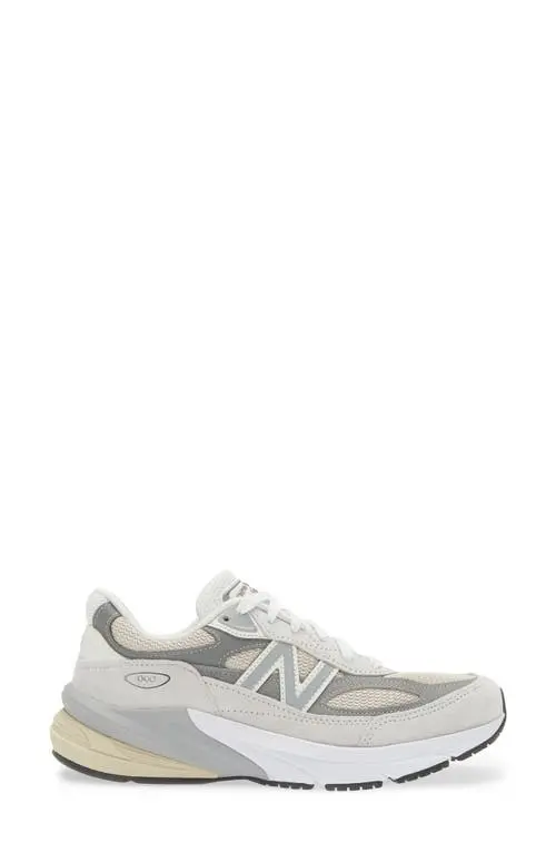 NEW BALANCE Gender Inclusive Made In Usa 990v6 Sneaker - Reflection/marblehead