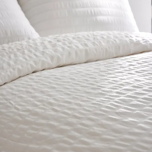 BOLL & BRANCH Relaxed Seersucker Duvet Set - White