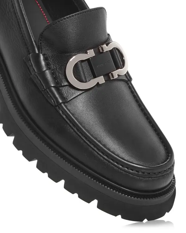 FERRAGAMO Gancini Leather Loafers - Nero