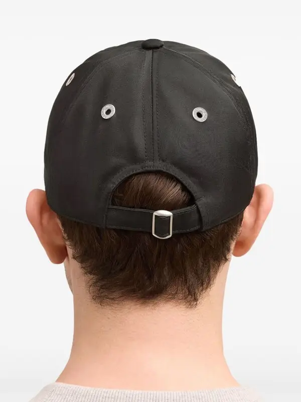 Ami De Coeur Stud Cap
