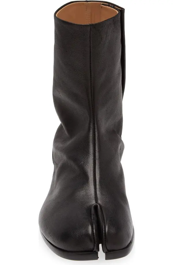 MAISON MARGIELA Tabi Boot - Black