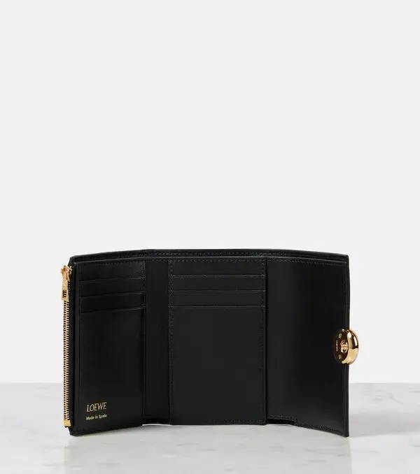 Loewe Pebble Leather Wallet - Black