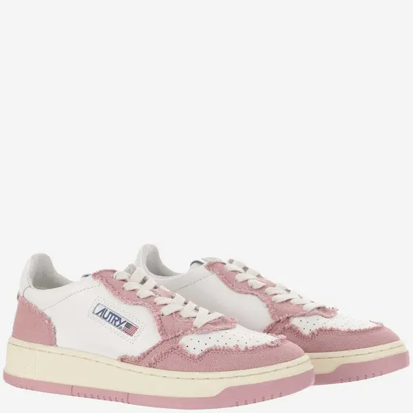 AUTRY Low Medalist Leather Sneakers