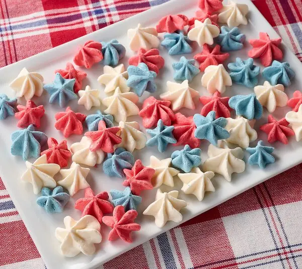 SAVOR PATISSERIE 210 Piece Patriotic Meringues In 3 Jars - One-color