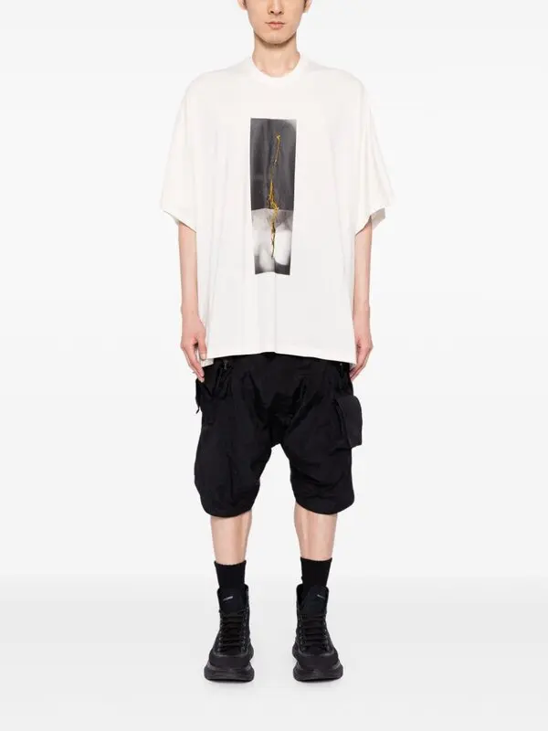 JULIUS Mid-rise Cargo Shorts - Black