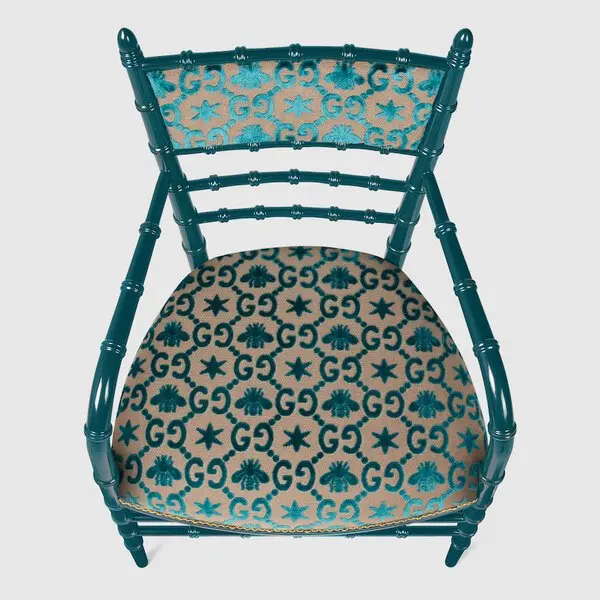GUCCI 「ルイ王朝様式椅子デザイン 陶器皿 4枚セット」 Gucci Chiavari Gg Bees Chair With Arm Rest - Blue | Editorialist