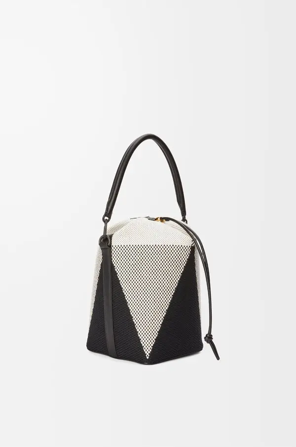 Loewe Treasure Bako Bucket Bag - Natural/black