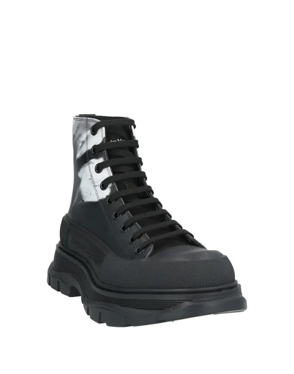 Alexander McQueen Ankle Boots In Calfskin Leather - Black