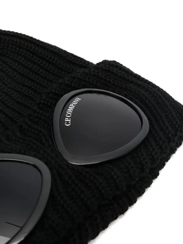 C.P. COMPANY Goggles-detail Ribbed Beanie - Black