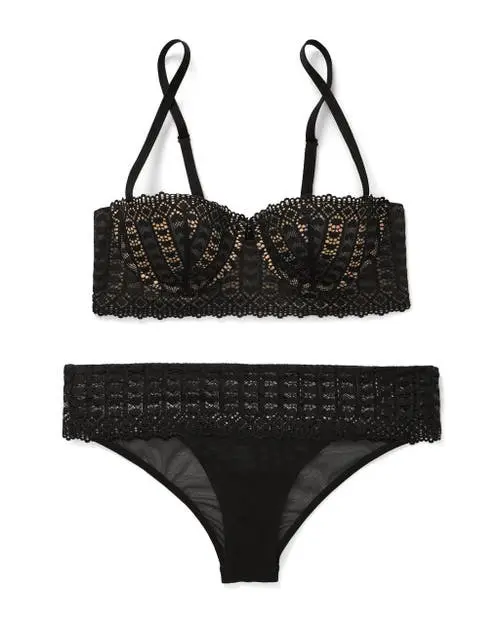 ADORE ME Nymphadora Contour Balconette Bra - Black