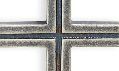MIRANDA FRYE Cross Pendant Necklace - Silver