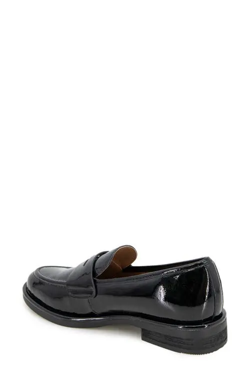 Gentle Souls By Kenneth Cole Cybil Loafer - Black Patent Leather