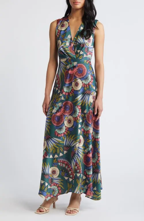 sam edelman feather floral satin maxi dress Sam Edelman Fluttered Sleeve Maxi Dress Black 4