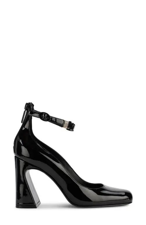 Karl Lagerfeld Paris Pavla Pump
