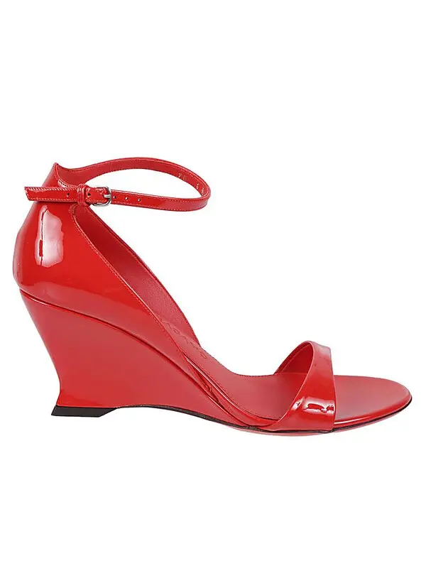 FERRAGAMO Patent Leather Open Toe Sandals - Red