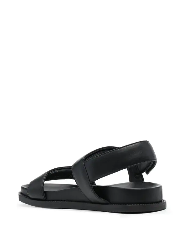 E 'CLAT Emporio Armani Logo Plaque Leather Sandals