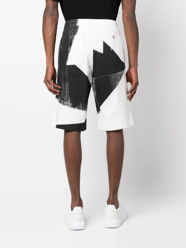 Alexander McQueen Abstract-print Cotton Bermuda Shorts - Black