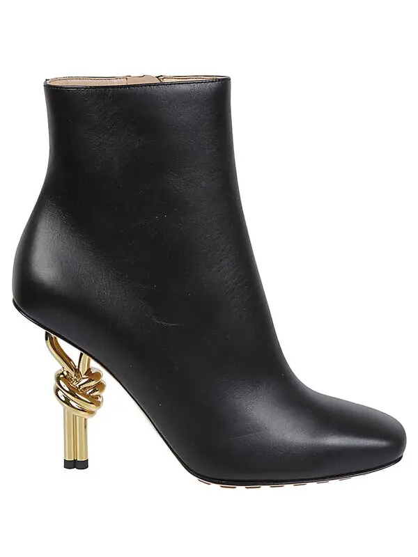 Bottega Veneta Knot Leather Ankle Boots - Black