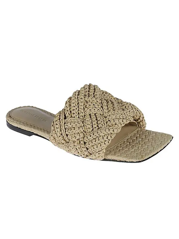 Bottega Veneta Lido Leather Sandals - Beige
