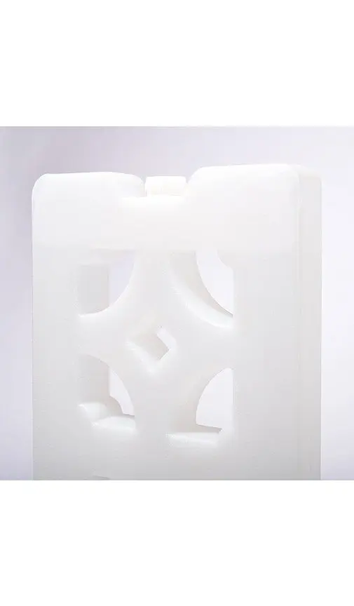 BUSINESS & PLEASURE Mini Ice Breezeblock In White