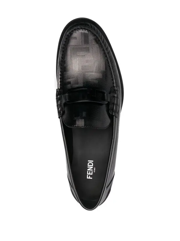 Fendi Logo-plaque Leather Loafers