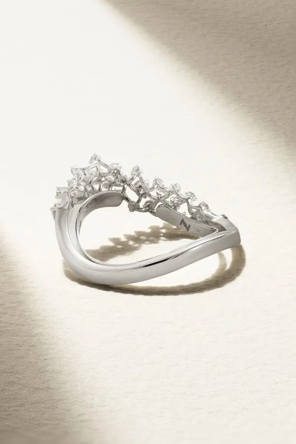 ANANYA Scatter Diamond Ring