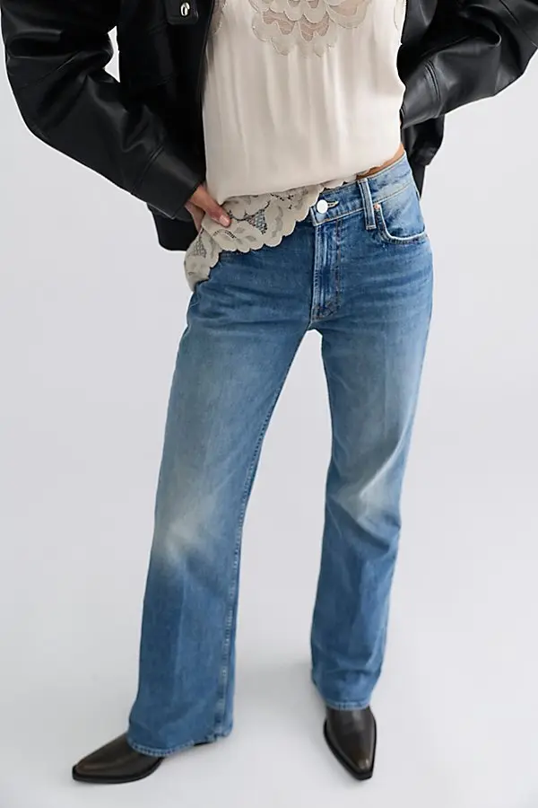 MOTHER The Bookie Sneak Jeans