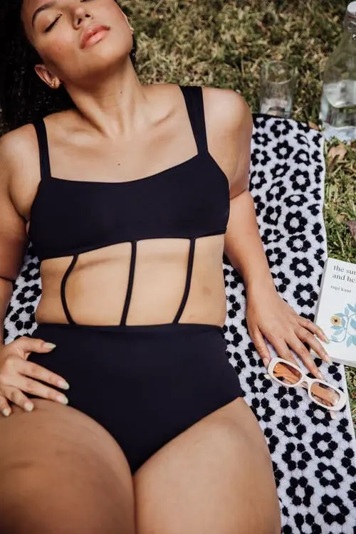 MARY MERCEDES Exposed-torso One-piece Swimsuit