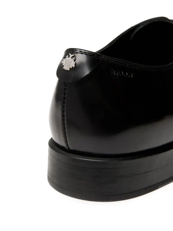 Bally Leather Oxford Shoes