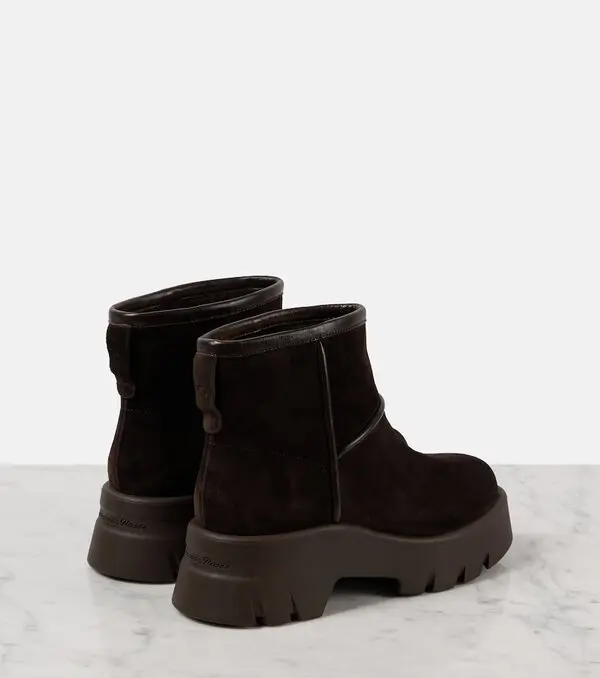 GIANVITO ROSSI Stormy Ankle Boots