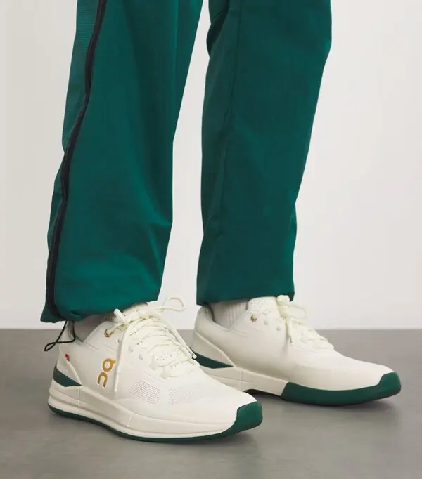 On X Beams The Roger Pro Sneakers - White | Editorialist