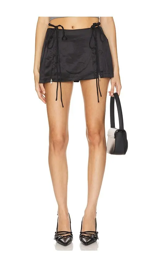 Nodress Low-Waist Pleated Mini Skirt In Black - 56% Off | Editorialist
