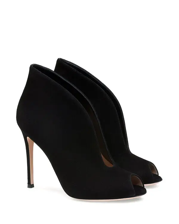 GIANVITO ROSSI Vamp Booties - Black Suede