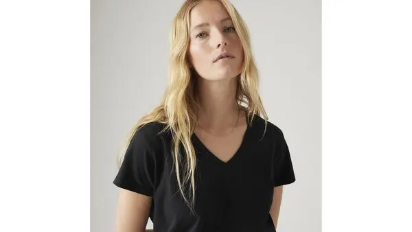 LEVI'S Boxy V-neck T-shirt