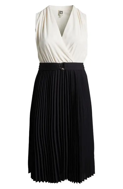 anne klein black and white dress Ashley Lauren 4500 Size 6,14,16 Gold/Black Homecoming Dress Peak Point V Neck Formal Beaded Sequin Gown 14 / Gold/Black