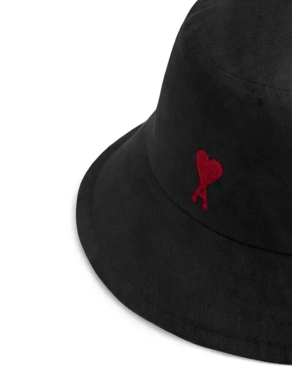 AMI Paris De Coeur Bucket Hat