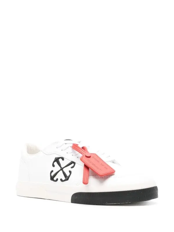 Off-White Vulcanized Low-top Sneakers - White